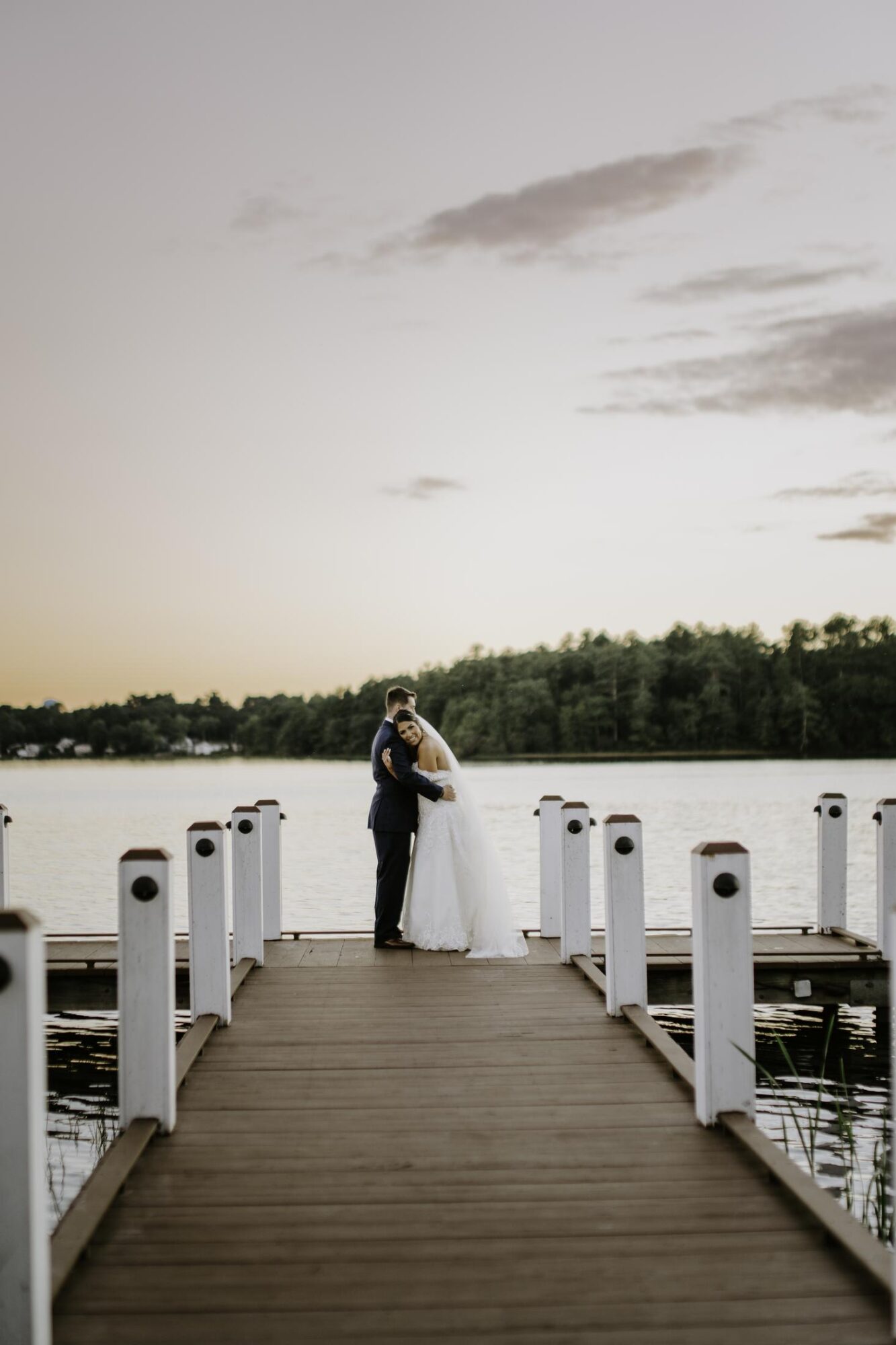 The Newest Massachusetts Waterfront Wedding Venue: The Lakehouse ...