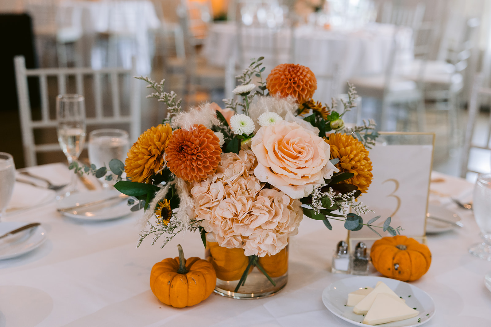 Our Top 2025 Wedding Colors | Saphire Event Group